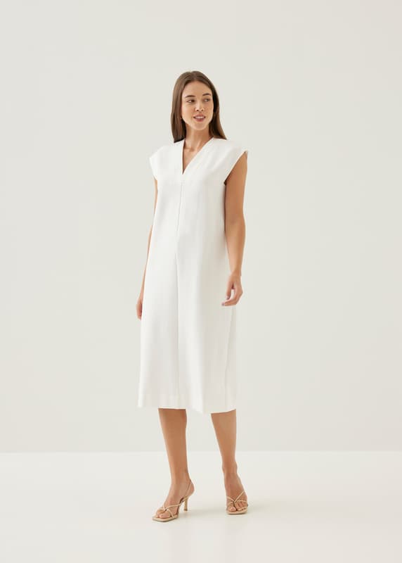 Dwyn Relaxed V-neck Midi Dress | Love, Bonito INTL